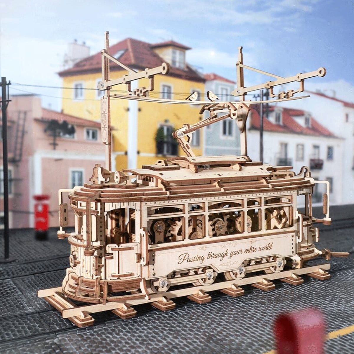 Classic City Tram - Robotime - DIY Houten Wereld